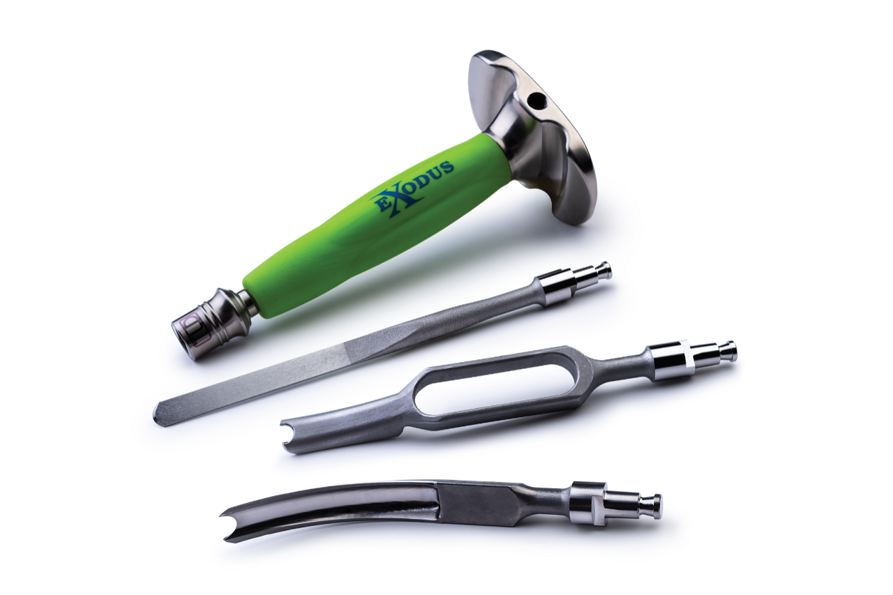 Exodus Revision Hip System for Femoral Stem Removal